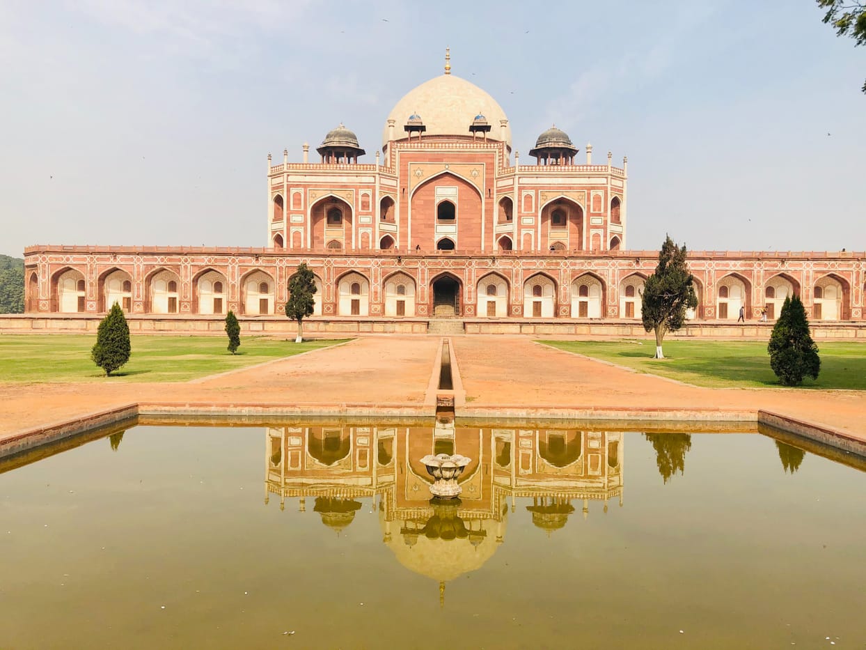 Best travel itinerary planner to simplify your roadtrips & vacations